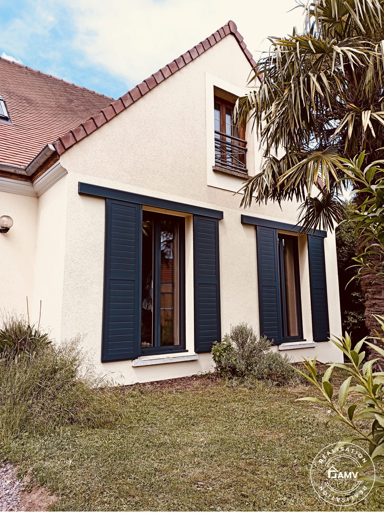 Volets coulissants en aluminium gris anthracite